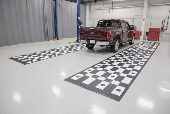 Des Moines ADAS calibration services at Benchmark Automotive